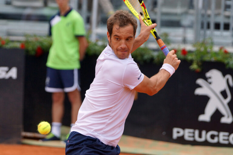 15 Best Tennis Backhands Of All Time (Updated 2025)