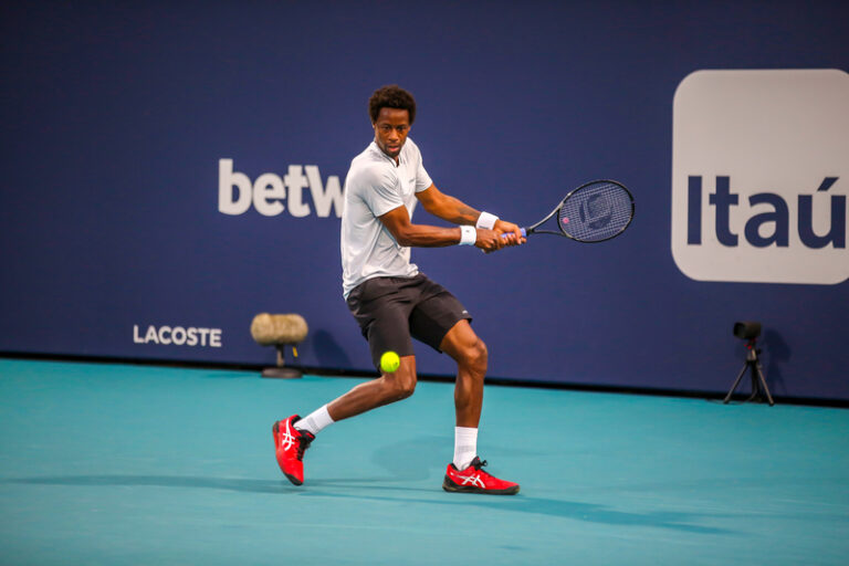 Gael Monfils' Racquet Setup (2023 Season)